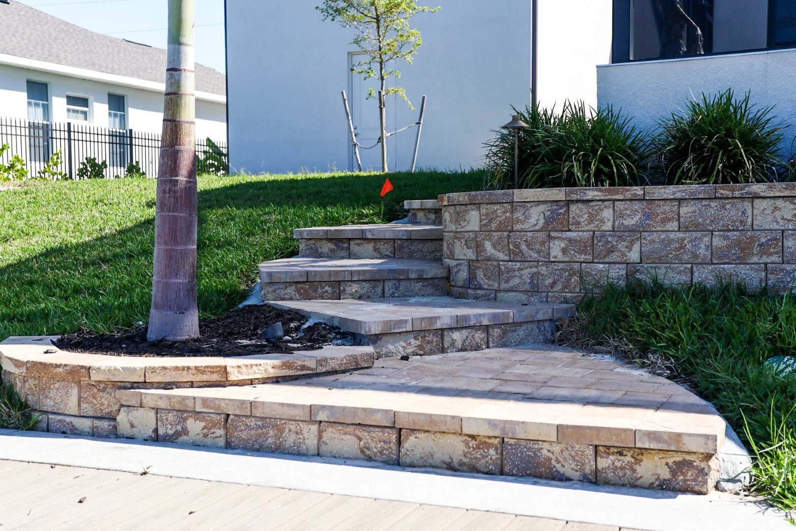 Paver Installation - Driveways, Patios, Pool Decks & Walkways